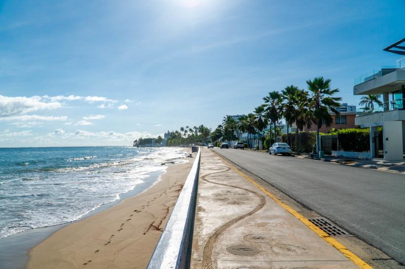 Playa El Ultimo Trolley by KP4CRC | Beaches On The Air